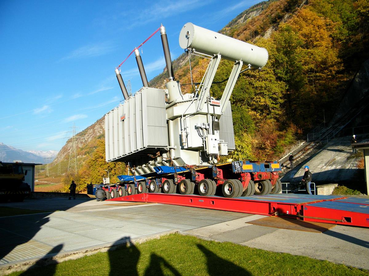 Bridge crossing system - Equipment - Special & heavy transport - P. Adams