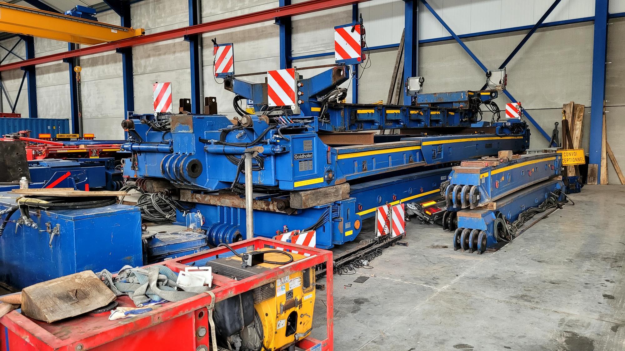 Location - Services - Transport exceptionnel - P. Adams